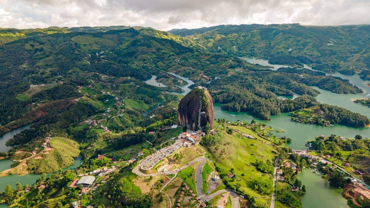 Guatapé, Colombia's colourful wonder